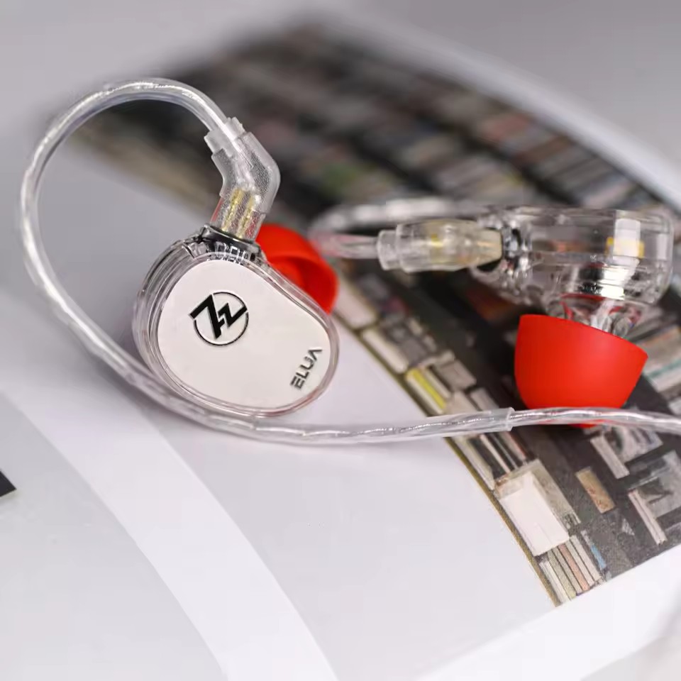 7Hz x HBB Elua 10mm + 8mm 雙動態驅動器 IEM 高保真耳機,可拆卸電纜設計和平衡聲音 | 蝦皮購物