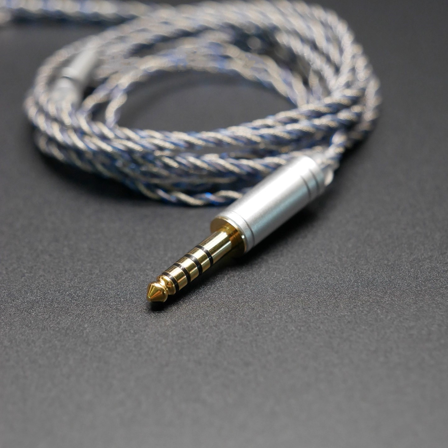 4 股扭絞單晶銅鍍銀銀箔線銀藍色混合編織 2Pin MMCX QDC 耳機升級線適用於 ZERO EDX PRO MT1 | 蝦皮購物