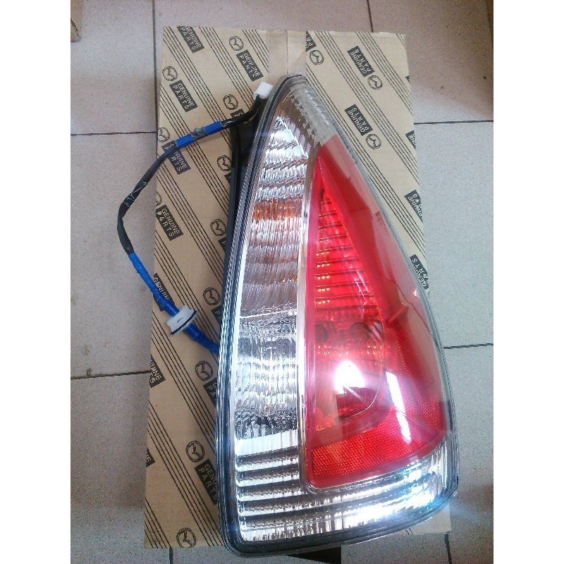 【小昱汽材】MAZDA 5 後燈 倒車燈 燈殼 右 全新品 日本正廠件 | 蝦皮購物