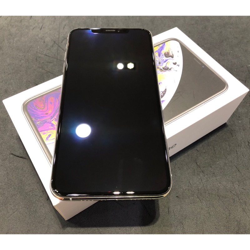 I Phone Xs max 64G 銀色 （過保） | 蝦皮購物