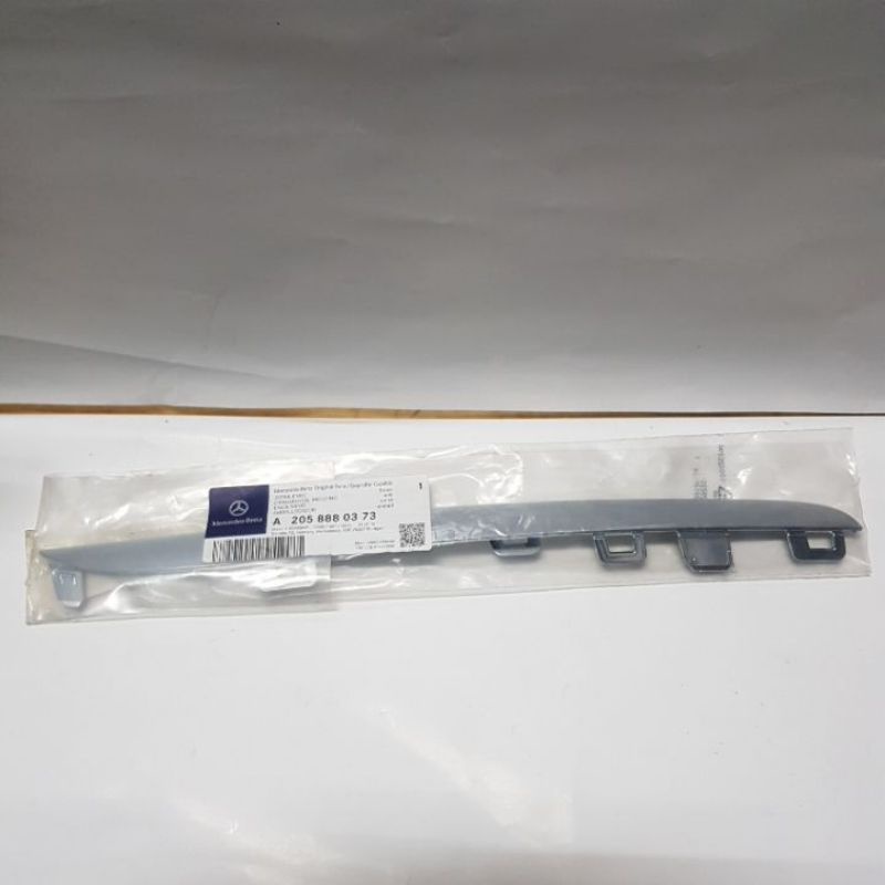 Mercedes Benz W205 原廠 水箱戶罩 鍍鉻飾條 | 蝦皮購物