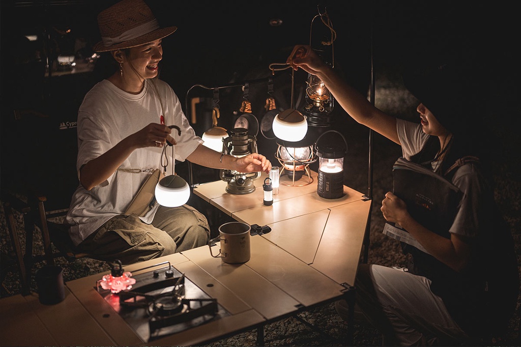 荒野 戰術積木桌 WILDER CHIEF 組合桌 拼接桌 輕量桌 露營桌 附收納袋 露營 | 蝦皮購物