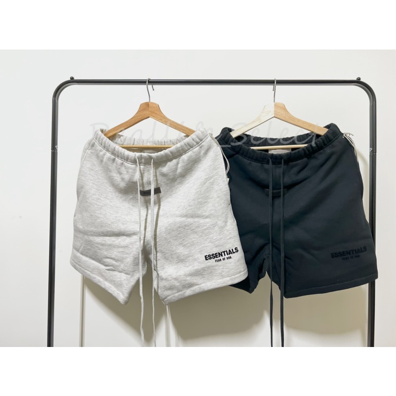 【Reallife】現貨 ESSENTIALS by Fear of God 2022SS 植絨字體logo 棉褲 短褲 | 蝦皮購物