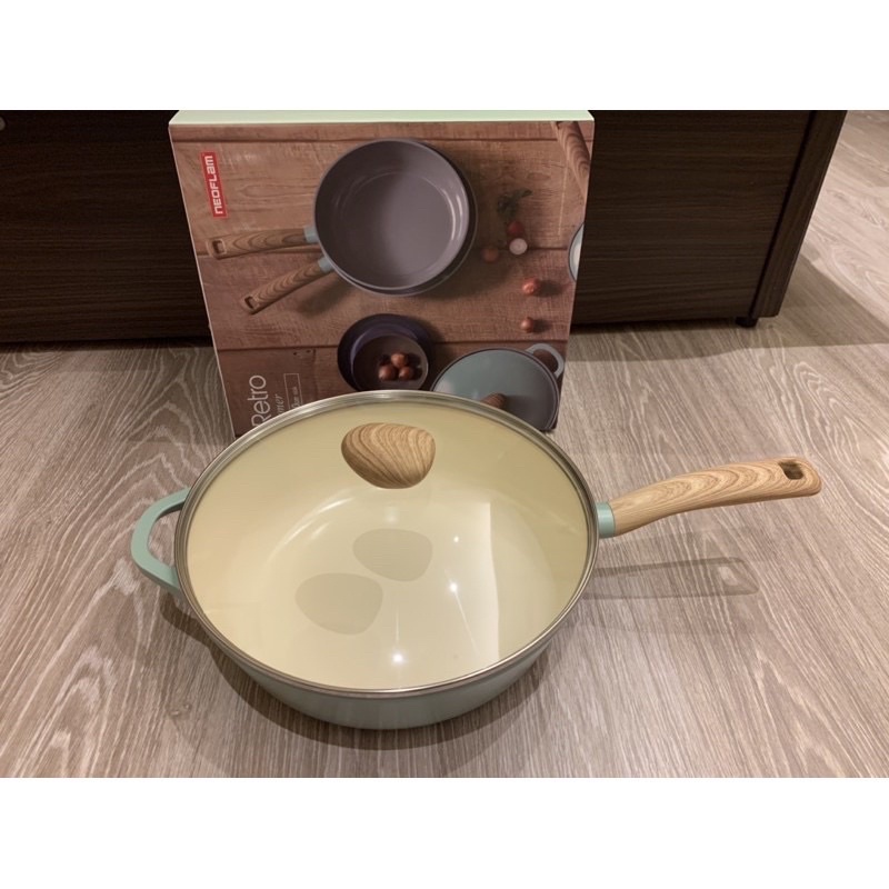 全新(現貨）韓國Neoflam Retro抗菌系列炒鍋 30cm（下單請選擇黑貓或郵局） | 蝦皮購物
