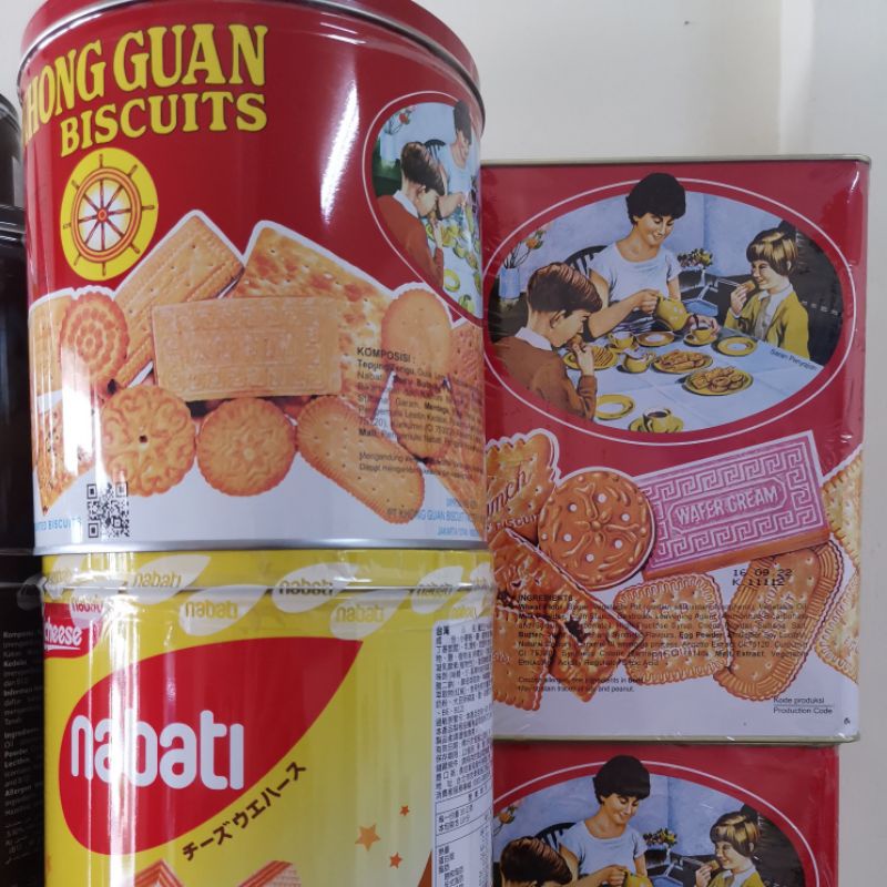 印尼台灣 Khongguan Biskuit Kaleng kecil 650gr Besar 1600gr | 蝦皮購物