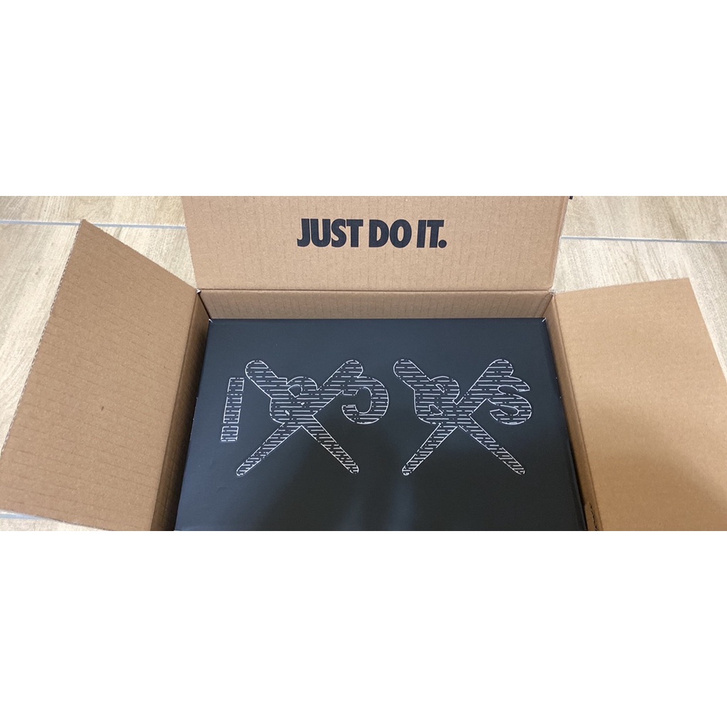 Nike x Sacai x Kaws Blazer Low 紫275cm | 蝦皮購物