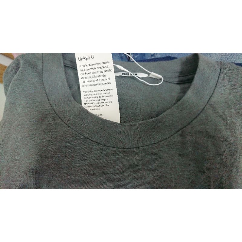 Uniqlo AIR RISM 涼感寬版圓領 全新灰土水泥綠色L | 蝦皮購物