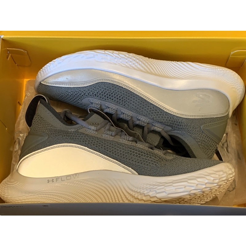 UNDER ARMOUR CURRY 8 SHINE us9.5 | 蝦皮購物