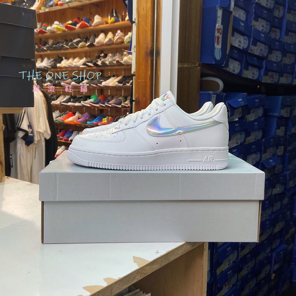 NIKE AIR FORCE 1 '07 ESS AF AF1 白色 全白 炫彩 雷射 低筒 CJ1646-100 | 蝦皮購物