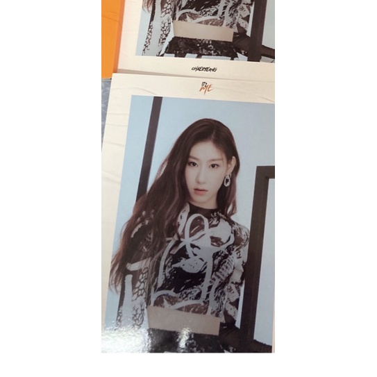Itzy空專 個人封面 寫真書 Wannabe專輯 空專 Yeji Lia Ryujin Chaeryeong Yuna 蝦皮購物