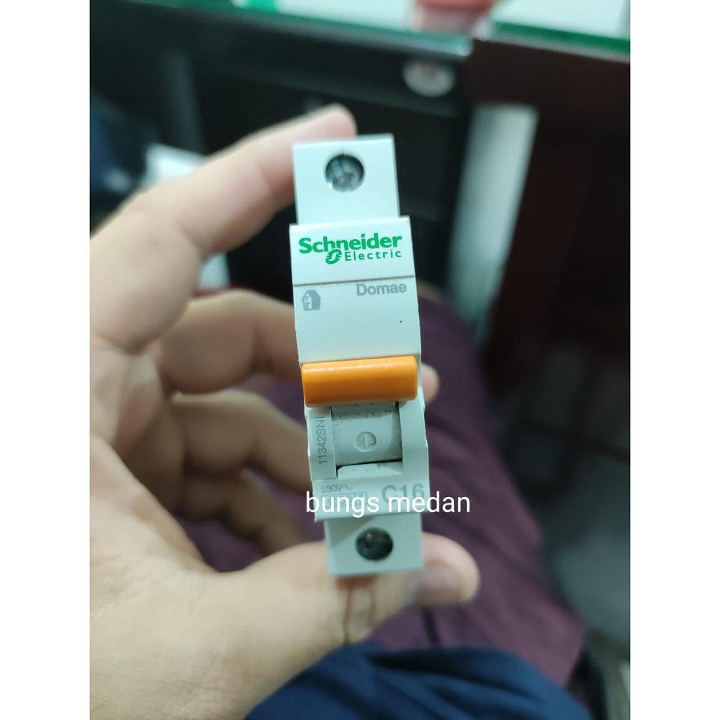 Mcb DOMAE SCHNEIDER 16A 1PHASE 1POLE 1PASS 16 原裝原裝安培 | 蝦皮購物