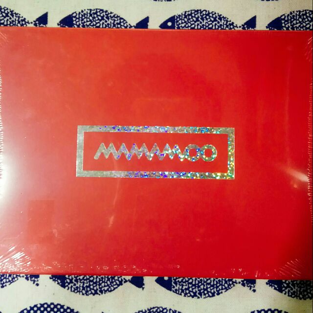 Mamamoo 第一張迷你專輯「Hello」(韓國進口版) | 蝦皮購物