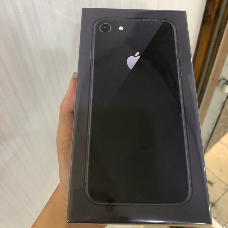 Iphone 8 256G灰(紅) | 蝦皮購物