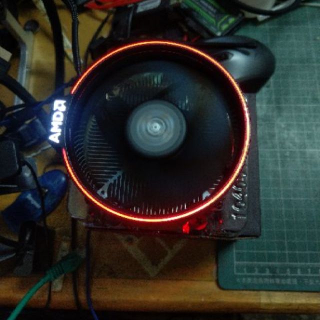 (全新) Cpu 風扇 AMD wraith spire led RGB含線 原裝銅底 | 蝦皮購物