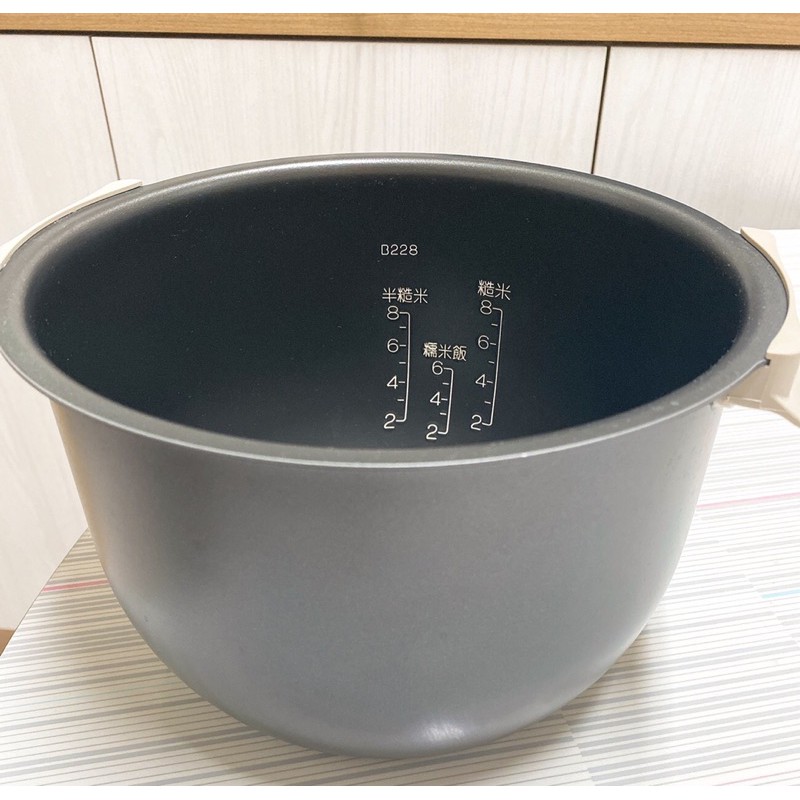 象印 電子鍋專用內鍋原廠貨[B228] | 蝦皮購物