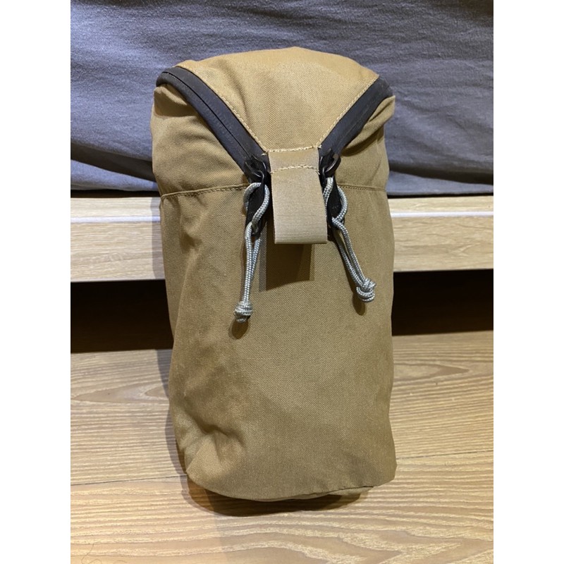 神秘農場 mystery ranch RIP ZIP Pocket (擴充包 雜物包） | 蝦皮購物