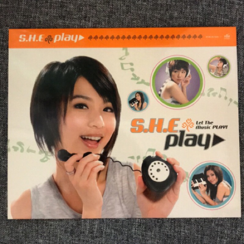 S.H.E Play專輯 親筆簽名/Play專輯簽名封套 （任家萱 田馥甄 陳嘉樺） | 蝦皮購物