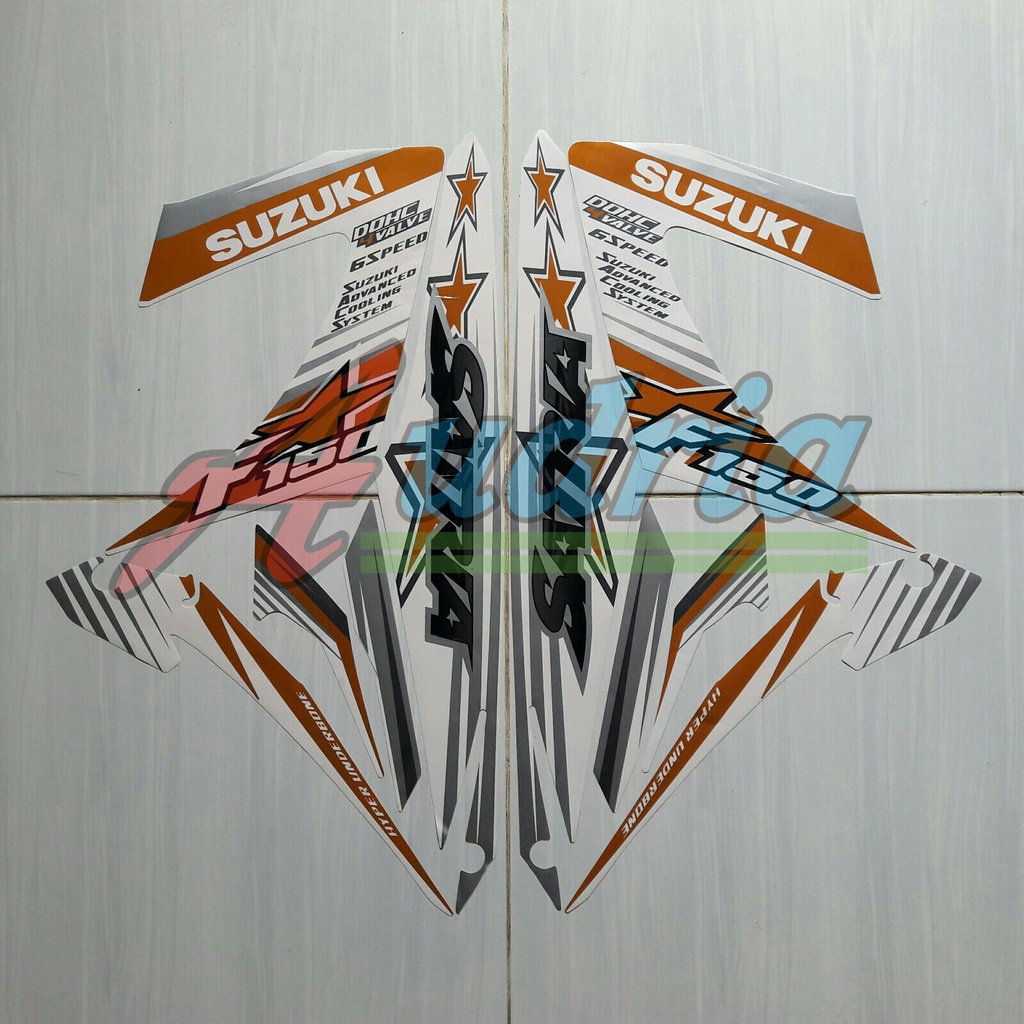 SUZUKI 2014鈴木Satria F150戰鬥機摩托車條紋貼紙全白金 | 蝦皮購物