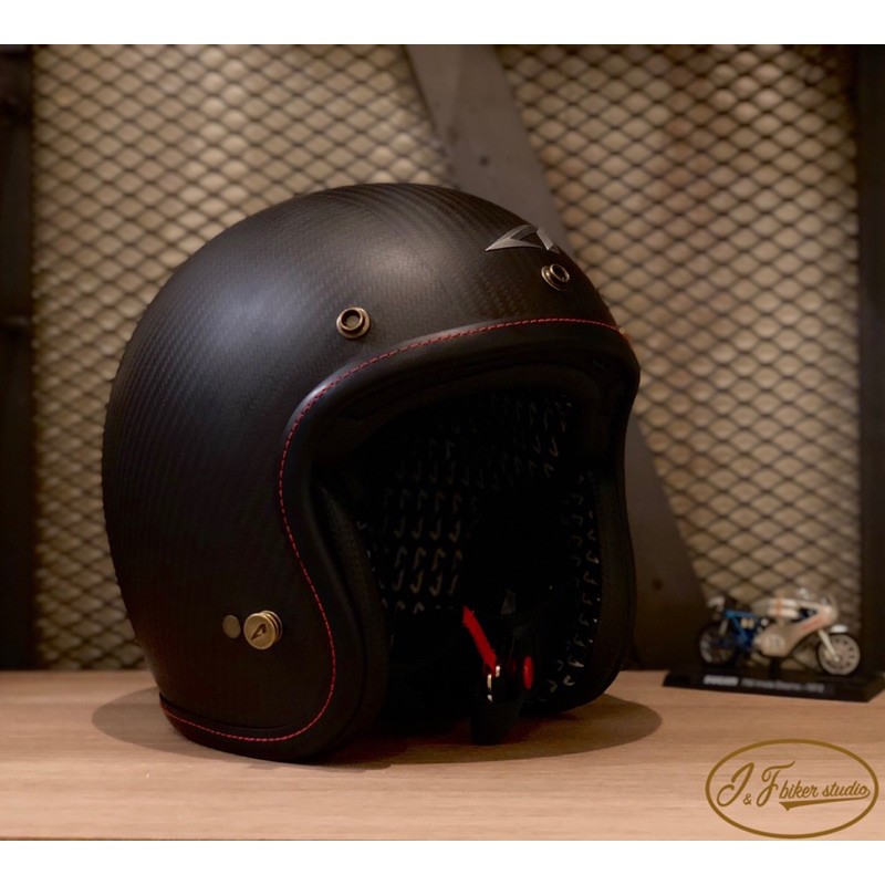 P&J捷寶騎士部品 免運優惠開催中！ ASTONE SPORSTER II 碳纖維 復古 安全帽 彩繪 小帽體 消光碳纖 | 蝦皮購物