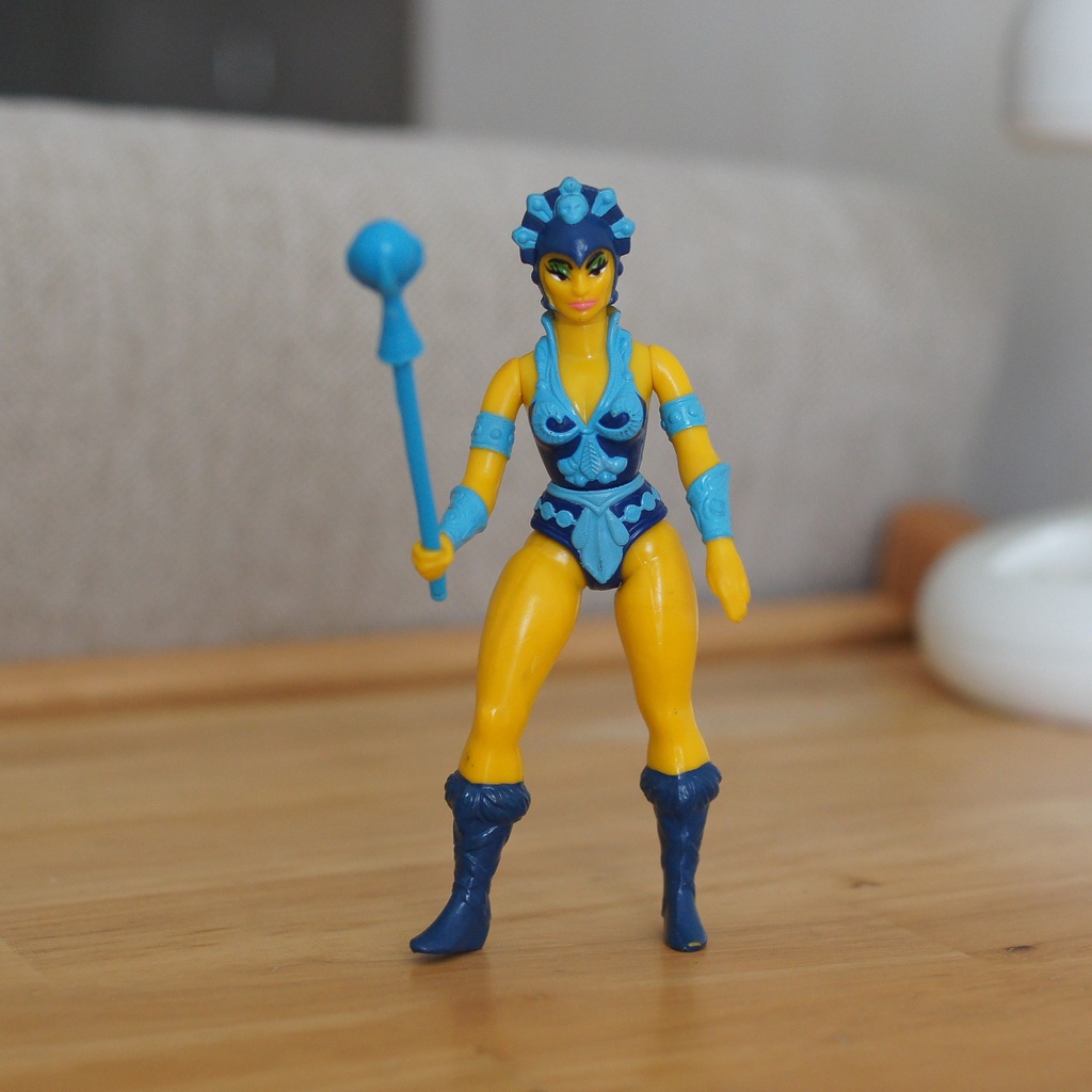 (REDKID TOY) 1982's 太空超人 EVIL-LYN | 蝦皮購物