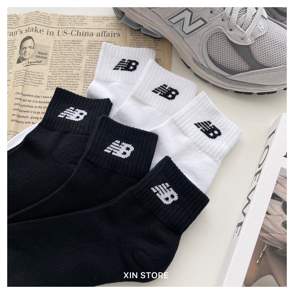 Xin Store🔹 New Balance NB Crew Socks 中筒襪 Logo 經典款 三入一組 黑 白 | 蝦皮購物