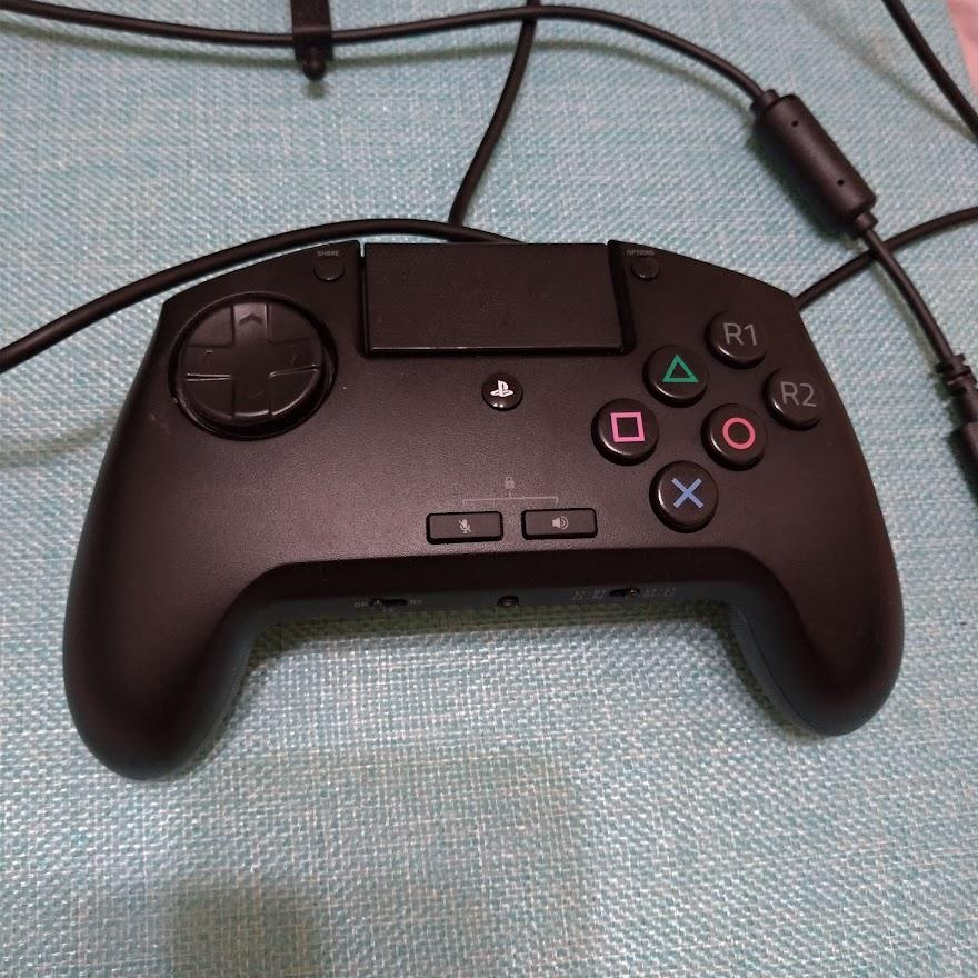 雷蛇 Razer Raion for PS4 PC 格鬥遊戲手把 二手 秒出 | 蝦皮購物