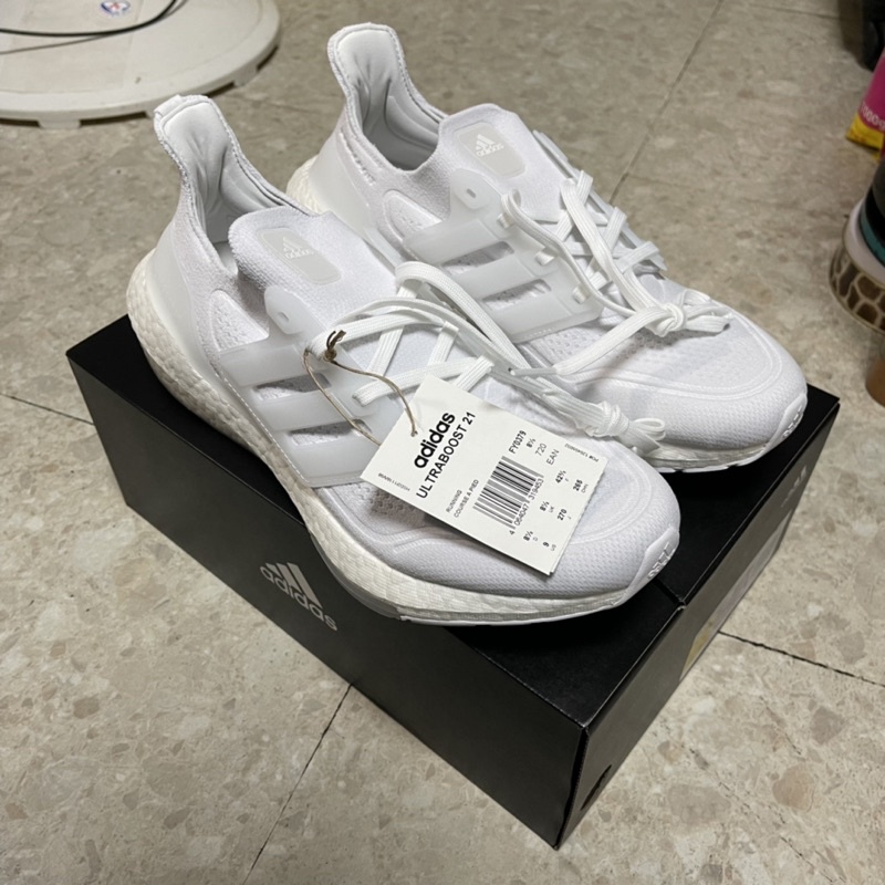 下殺 全新 Adidas ultraboost 21 FY0379 全白 Us9=uk8.5 | 蝦皮購物