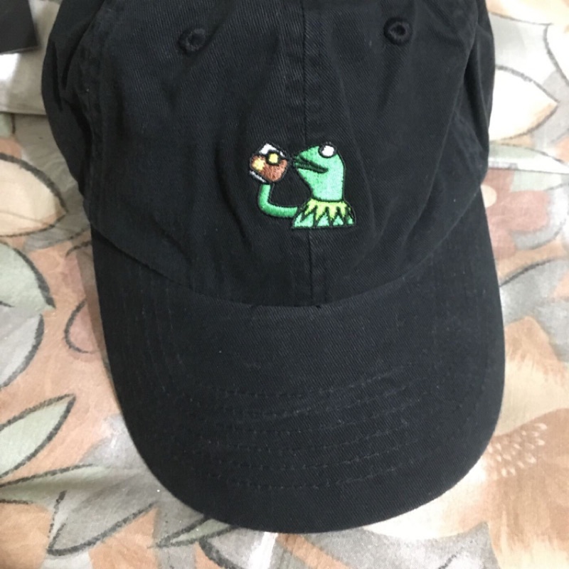 最新 美國 官方指定授權 Lebron James Kermit the frog 可米蛙 皇冠 NBA 冠軍 老爹帽 | 蝦皮購物