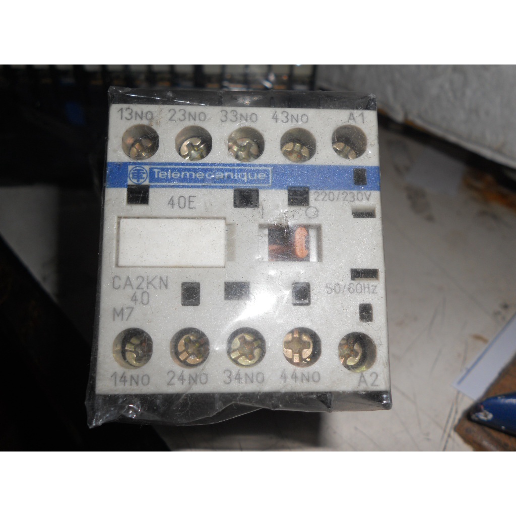 Telemecanique 電磁接觸器 CA2KN 40 M7 200/230V 4no (D1) | 蝦皮購物