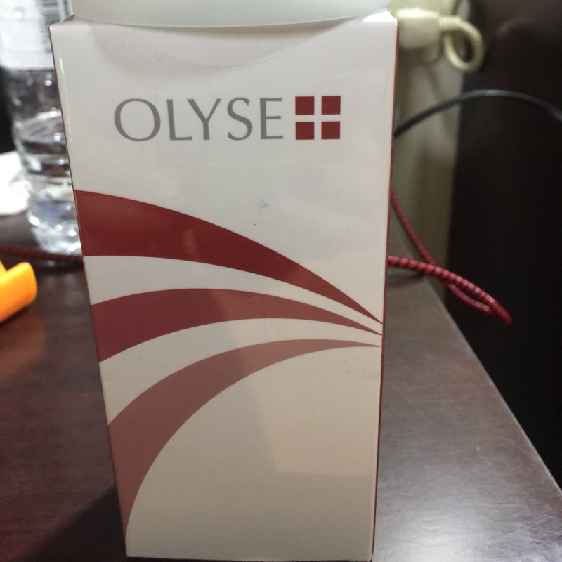 OLYSE 歐莉絲 保濕透氣防曬霜（二手全新） | 蝦皮購物