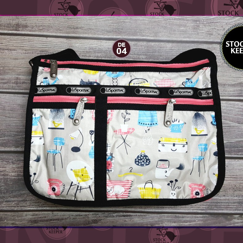 倉庫掌門人 剩DE04 LeSportsac 經典雙拉鍊斜背包7507 日式格紋 鮮彩鸚鵡花 家具插畫 金屬彩點 | 蝦皮購物