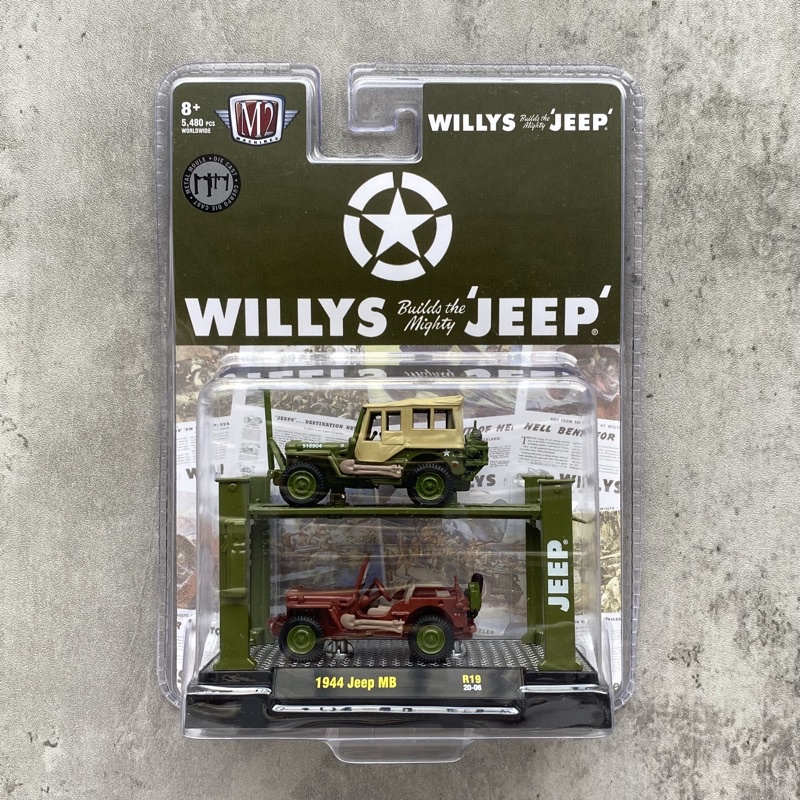 M2 MACHINES 1:64 WILLYS JEEP 1944 JEEP MB 雙車組 含頂高機造型展示架 | 蝦皮購物