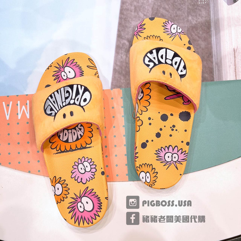 【豬豬老闆】ADIDAS OG ADILETTE 橘色 聯名 滿版 可愛 插畫 塗鴉 拖鞋 男女鞋 GY5768 | 蝦皮購物
