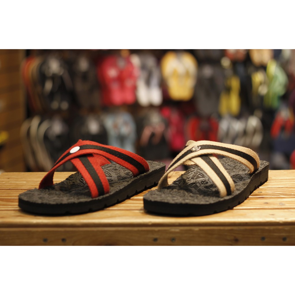 【APAUL 雅鉑】22002 型男交叉橡膠拖 | 蝦皮購物