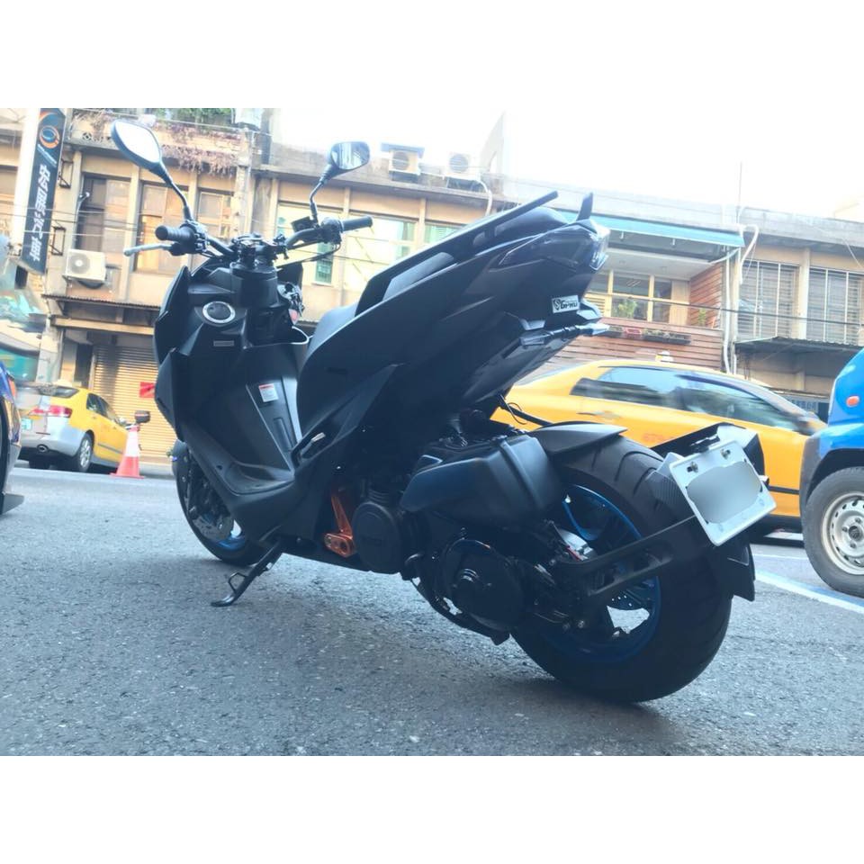 【LFM】燈匠 FORCE2.0 FORCE SMAX 勁戰六代 類MT09 後土除 大牌下移 套件 水轉印碳纖維 土除 | 蝦皮購物