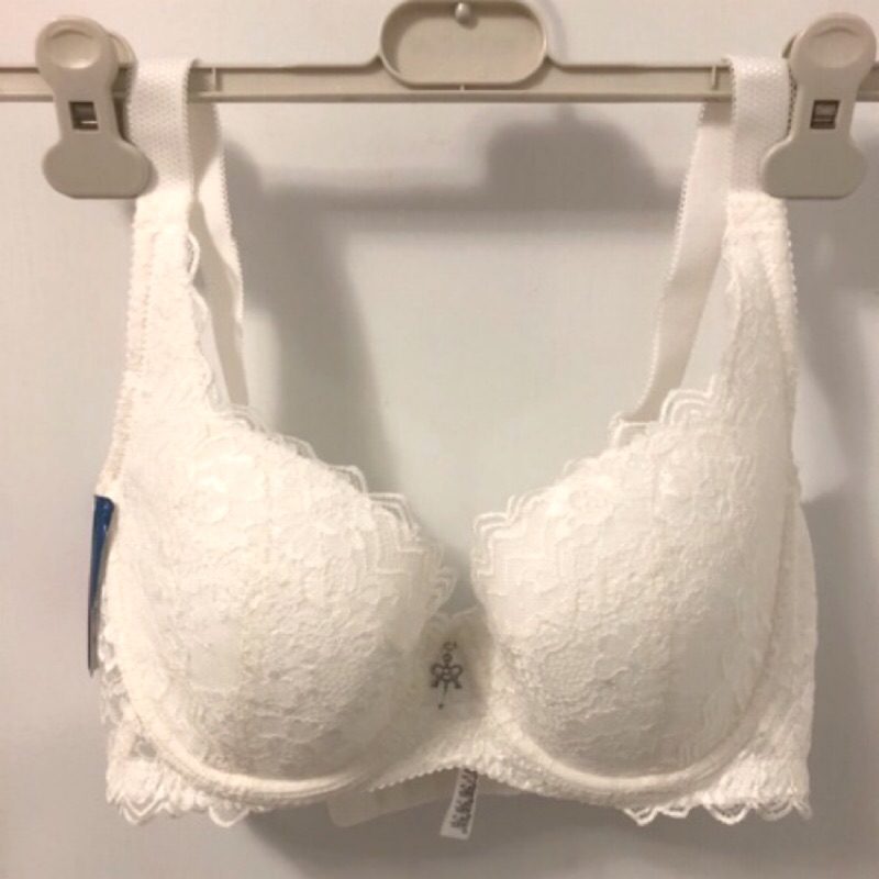 曼黛瑪璉-大波內衣R62095-80B.75C.85C.70D.80E.70F.80F | 蝦皮購物