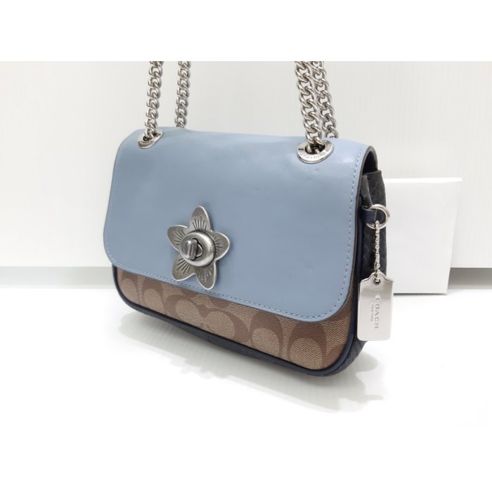 COACH 蔻馳 F72624 藍色 近新 蛇紋皮革拼接C Logo 花朵旋釦 鍊帶 肩背/斜背小包 | 蝦皮購物