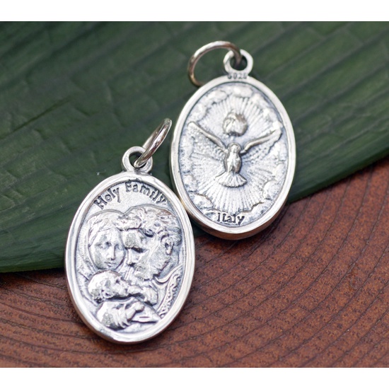 as86 圣牌玫瑰經念珠925純銀圣家三口項鏈吊墜1.5*2.5cm | 蝦皮購物