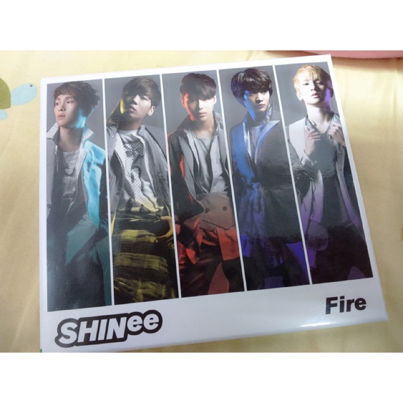 SHINee / Fire (初回限量生產版, CD+DVD) | 蝦皮購物