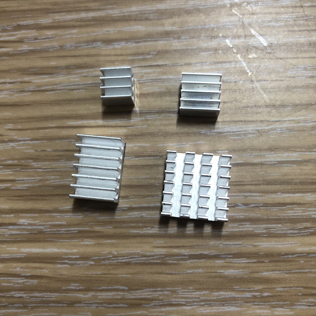 R26D 樹莓派4 Raspberry Pi 4B散熱片 散熱器帶散熱背膠 4片套裝 | 蝦皮購物