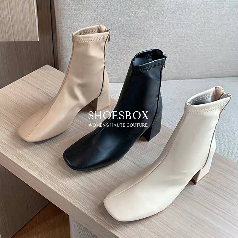第二代線條造型顯瘦方頭彈力短靴 B0026｜shoesbox 鞋櫃 | 蝦皮購物