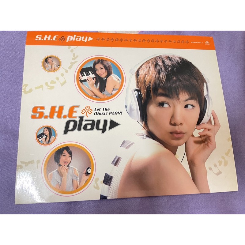 S.H.E 親簽PLAY預購簽名會外盒 | 蝦皮購物