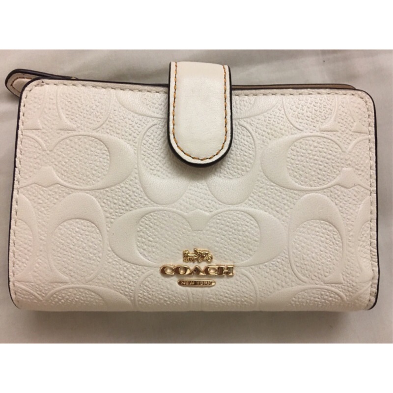美國-洛杉磯-代購 coach壓紋防刮皮革短夾(現貨) | 蝦皮購物