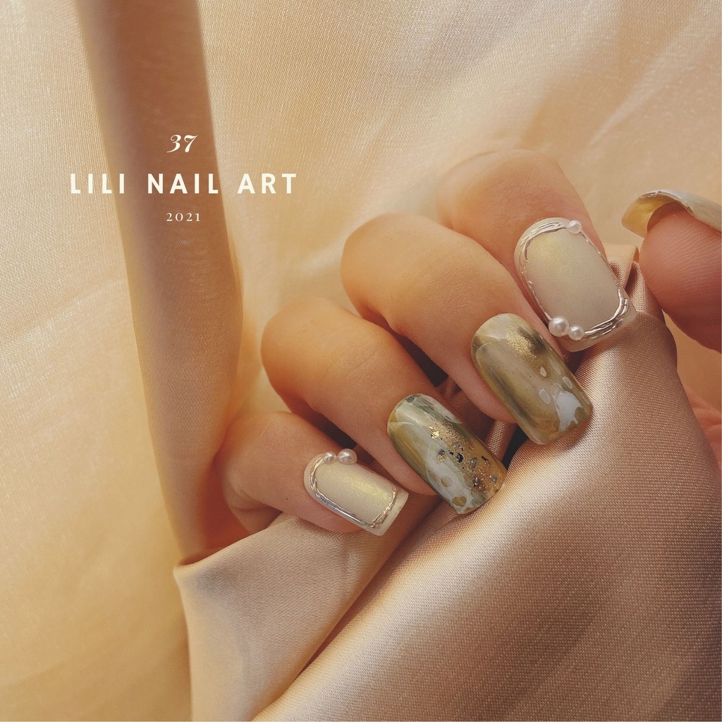 【LiLi Nail Art】 顯白系列穿戴甲 穿戴美甲 美甲片 訂製美甲 客製化 美甲貼片 | 蝦皮購物