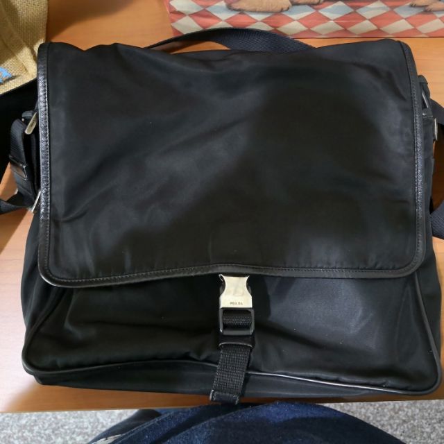 Prada V166 側背包 | 蝦皮購物