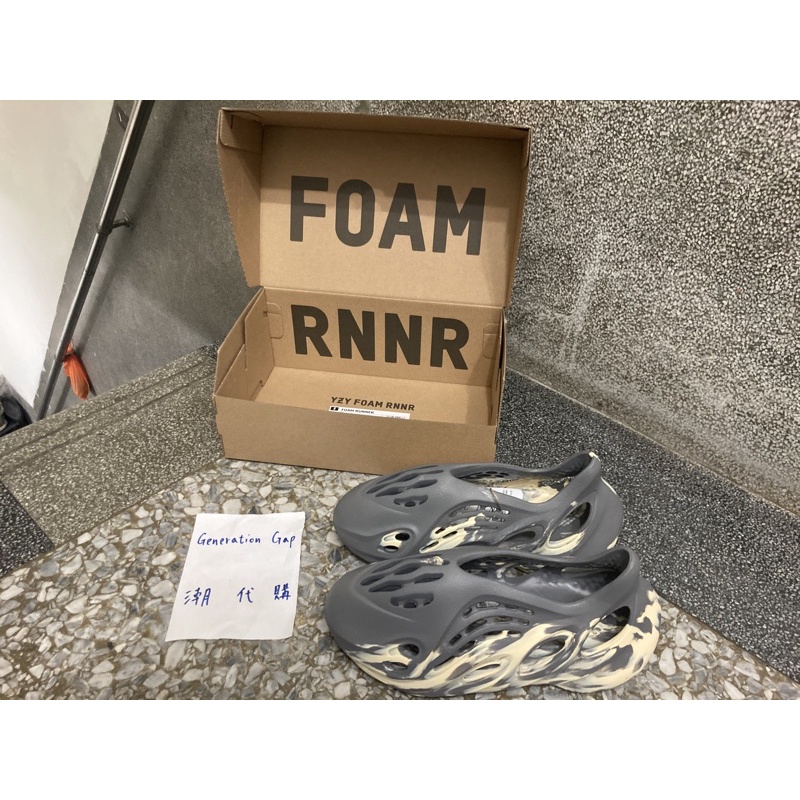 Adidas Yeezy Foam Runner MX Moon Gray GV7904 初代 月亮灰 全新台灣公司貨 | 蝦皮購物
