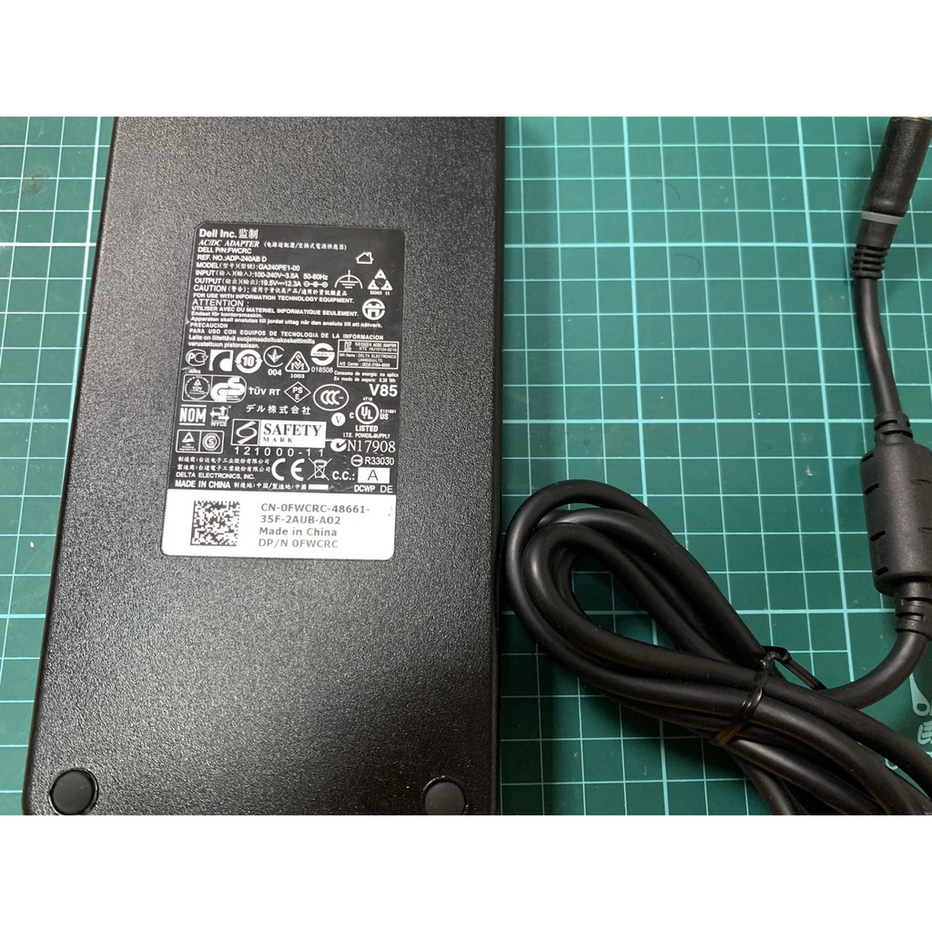 DELL Alienware (圓頭帶針) 19.5V 12.3A 240W GA240PE1-00 原廠變壓器 | 蝦皮購物