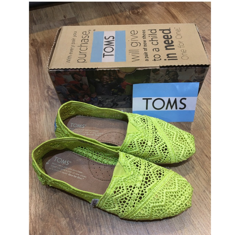 Toms 專櫃正貨螢光綠蕾絲平底鞋W5(22cm) | 蝦皮購物