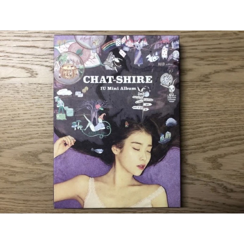IU《CHAT-SHIRE》CD | 蝦皮購物