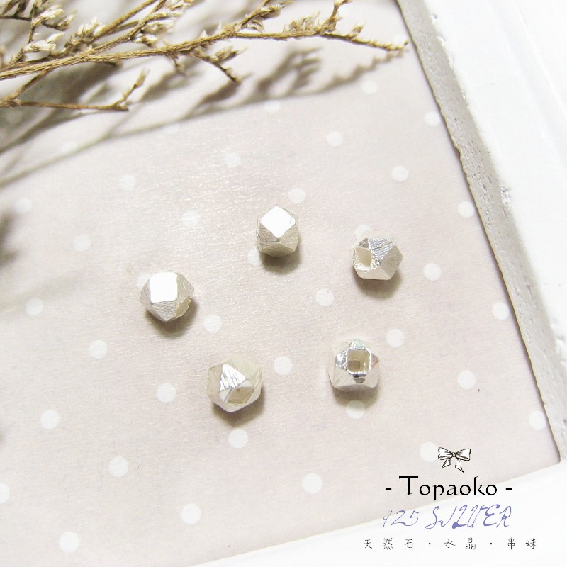 《晶格格的多寶格》實心S925純銀方切角珠【N2130.N2131】約2.5/3.3mm素銀隔珠手工材料DIY串珠配件 | 蝦皮購物